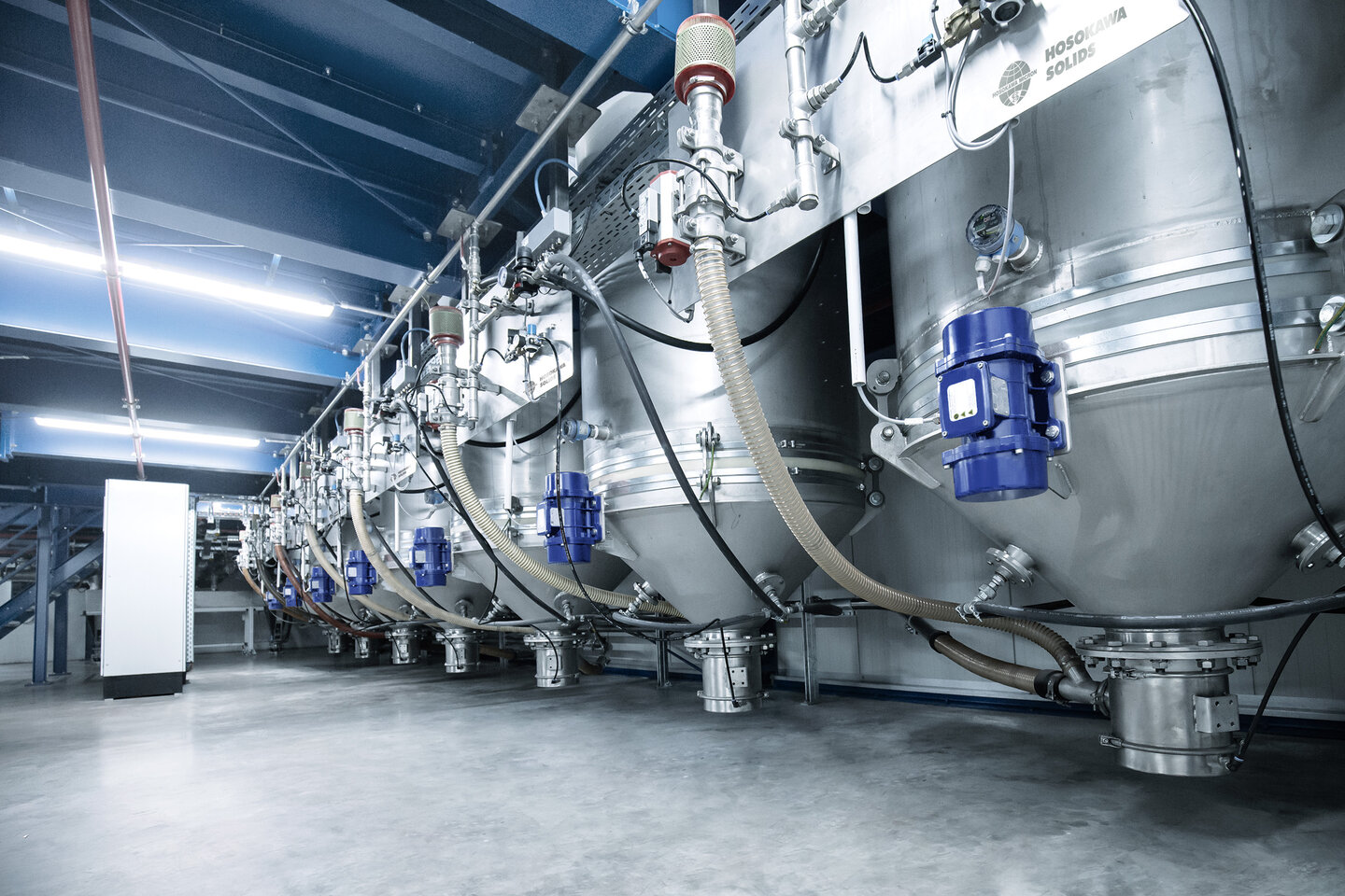 Locking valves for bulk solids | Hosokawa Alpine